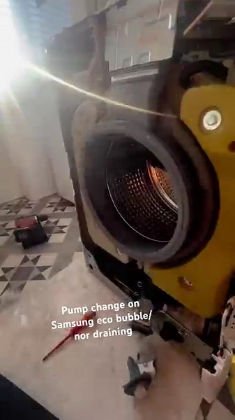 Samsung EcoBubble Not Draining? Full Pump Replacement Job!
