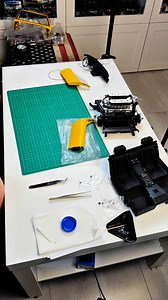 Building pack 5 of the 1/8 Lamborghini Miura from Agora Models | AC Collection