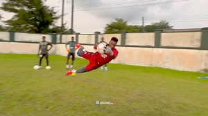 583 reactions · 43 shares | UNSTOPPABLE Goalkeeper理 Reflex Training- GK CLINIC Day 3 #SSGKHUB #Goalkeeper #GoalkeeperTraining #GoalkeeperDrills #GoalkeeperLife #GoalkeeperSaves #GKTraining #GKDrills #reelsviralシ #reelsfypシ #PremierLeague, #portharcourt | Stephen Epelle | Facebook