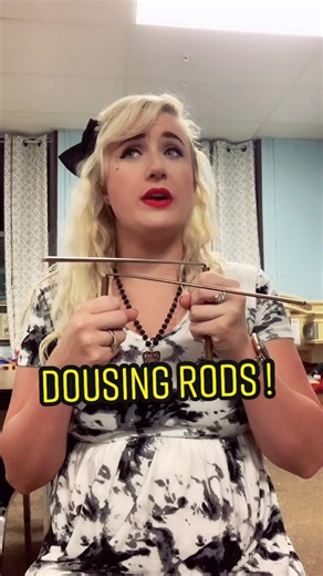 Dousing Rod session with the lost spirits 👻 #hauntedtiktok #haunted #dousingrods #ghosthunting #ghosthunter #haleyshauntedhunts #hhh #scary
