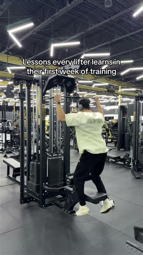 Lesson learned #gymhumor #gym #trendingshorts #fitness #bodybuilding