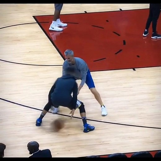 #nba#basketball #crossover #streetball #stephencurry #warriors