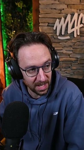 My cat despises you intensely (but thanks for the subs)