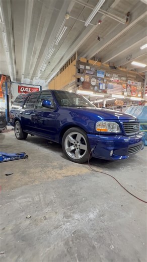 Quick update on the @thunder_svt ‘97 Expedition I’m turning into a SVT Thunder Tribute thanks to @latemodelresto for having all the swap parts we needed. Now all painted up Sonic Blue. can’t wait to get some PPF on her & hit the carpool line with the kiddos 😆 follow @thunder_svt to see more. #thundersvt #fordexpedition #fordsvt #fordera #sonicblue | Solomon Lunger