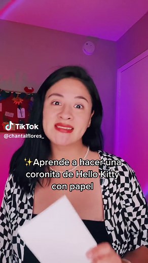 Tutorial de Origami para Hacer una Corona de Papel de Hello Kitty