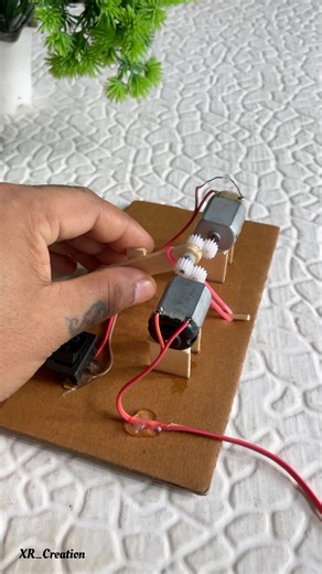 1.7M views · 5.5K reactions | A type of coupling system Dcmotor | #tech #dcmotor #youtubeshorts #diy #motor #fan | Xarat Rabha | Facebook