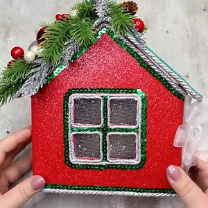 77K views · 971 reactions | DIY house-shaped chocolate box  | MetDaan Beauty | Facebook