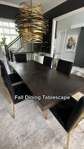 Fall doesn’t have to mean orange and brown. Here’s a fall tablescape using deep pinks and reds #falldecor #falltabledecor #falltablescape #tablescape #tabledecor #tablesetting #tablestyling #decoratewithme #falliscoming #fallismyfavoriteseason