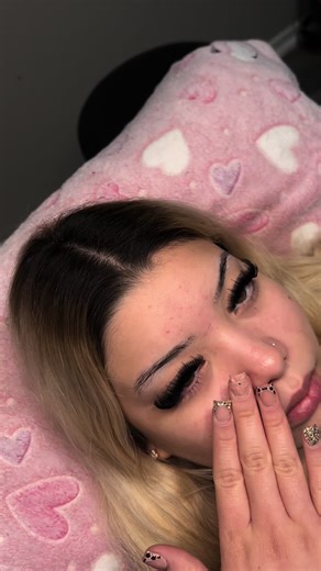 Get Stunning Lash Extensions with Bella's Blessings