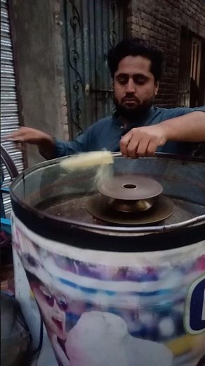 How do make cotton candy by hand?