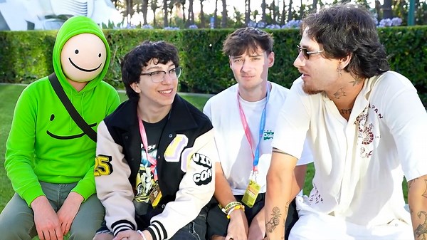 vidcon was very awkward