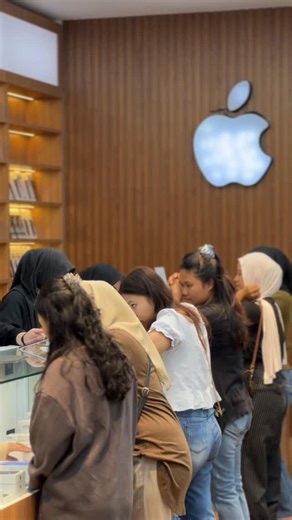 APRISAL FAMILY GROUP on Instagram: "💥TERIMAKASIH KUNJUNGANNYA KAKA”🙏, sehat selaluki semua sekeluarga”🤲 Tukar Tambah Hp, Di AF GADGET Aja”🙌 📍 @af.gadget_ratulangi JL ratulangi depan masjid humaerah || amanda Brownis KOTA PALOPO” Whatsapp : 085 248 512 777 📍 @af.gadget_belopa JL topoka, depan permata Almunium “BELOPA whatsapp : 085-249-316-777 💌TestiMoni : @af.gadget_testimoni . . . #afgadget #afgadgetratulangi #afgadgetbelopa #afgroup"