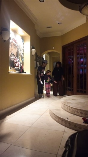 32K views · 1K reactions | Truth Made Me Buy all these Damn Elf’s …. After todays Prank She Said To Hell With Them藍藍藍 “Operation Elf On Tha Move” #TraethaTruth #BabyTruth #Lmao #fyp #PrankWars | Trae Tha Truth | Facebook