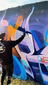 6.9K views · 1.8K reactions | @heliobray #loopcolors #loopalicious #looptastic #prowritingtools #prowritingtoolz #caps #graffiti #spray #spraycans #halloffame #throwup #fatcap #skinnycap #streetart #wallpainting #highpressure #colorful #paint #astrofat #astrofatcap #howtopaint #graffitiartist | Loopcolors | Facebook