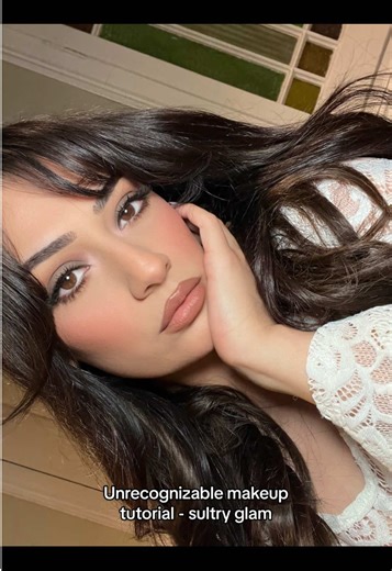 My take on the unrecognizable makeup tutorial trend 🖤 Details: Brows: @Benefit Cosmetics #benefitbrows Eyes: @maccosmetics soft brown @Nova Beauty mocha Liners: @ONE SIZE BEAUTY @NYX Professional Makeup Face: @Too Faced btw concealer & @sephora best skin ever @Maybelline NY skin tint 120 @tarte cosmetics liquid blush in peach Lips: #maccosmetics velvet teddy 2.0 Blushes: #toofacedcloudcrushblush golden hour blurring blush #smokeysultrymakeupn #datenightmakeup #datenightmakeuptutorial #mattemake