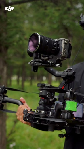 Remote control. Full freedom. Infinite possibilities. DJI Transmission RS 4 Pro FPV unlocks creative freedom, letting you craft shots that were once impossible. Would you try this setup on your next project? 🎬: Color Ding #DJIRonin #DJITransmission #RS4Pro #FilmmakingGear #Videography | DJI