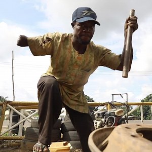 9.2M views · 313K reactions | Meet Dauda Sheidu, wey be vulcaniser for Kogi state. E tok say even as na only one hand e get, no mata di tire size, im go fix am. | BBC News Pidgin | Facebook