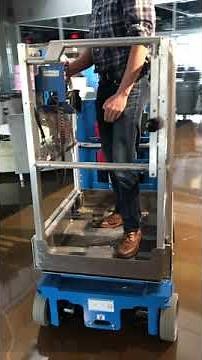 156 Genie GR20 Lift Operating