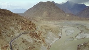 179K views | 헪헔헧헖헛 헡헢헪: International experts analyse China's $4 Trillion Belt & Road and its flagship project the China Pakistan Economic Corridor. | CPIC | Facebook