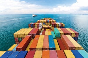 Global finance gathering struggles to define trade stance