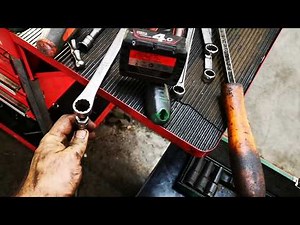 Ford Falcon BA engine mounts tips. Ute with very heavy load in rear. Both mounts changed.