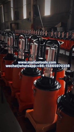 Air Operated Drum Grease Pump Pneumatic high pressure air operated grease pump/lubricator/dispenser/distributor/injector Pneumatic Grease Pump Factory #highpressuregreasepump #pneumaticgreasepump #airgreasepump #lubrication #factory #greasepump #airgreaselubricator #airgreaseinjector #airgreasebucketpump #airgreasedispenser #greasegun #pneumaticgreasegun | Stephen Woo Grease Pump | Facebook