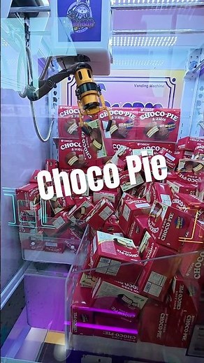 Won Korean Choco Pie from claw machine