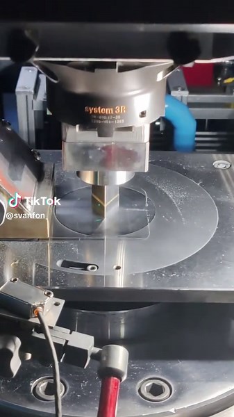 So this is how the inserts for lathes and milling machines are produced. #TornoMiniatura #TaladradoraMiniatura #FresadoraMiniatura #TenazaMiniatura #TourMiniature #PerceuseMiniature #FraiseuseMiniature #ÉtauMiniature #TornoMiniatura #TalhadeiraMiniatura #FresadoraMiniatura #ViceMiniatura #ĐànTrụcMini #MáyĐụcMini #MáyĐàoMini #KẹpMini #مصطابصغيرالحجم #مكينةبرقصغيرالحجم #مكينةفرزصغيرالحجم #مكشفةصغيرالحجم #CNC #cncmachining #CNCmilling #svanfon #cncmachine #cncprogramming #minimodel #MiniLathe #Mini