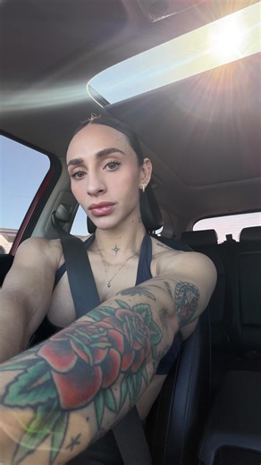 Lay Yireth | Me gusta guardar el video de mi primer competencia y recordar cómo comenzó todo 🤌🏻 De Bikini a Figura fitness y de Figura a Wellness NPC.... | Instagram