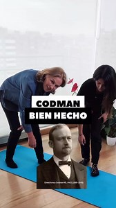 Me encanta que hagan ejercicios para bajar el dolor de hombro, pero para hacer los ejercicios de Codman bien hechos tienen que ser un péndulo, el brazo se debe detener solo. Cuéntenme en comentarios si lo lograron hacer bien. ✨️ signos y síntomas del hombro doloroso ✨️ qué tomar dolor de hombro ✨️ cómo aliviar dolor hombro #shoulderpain #absworkout #abdominales #dolordehombro #pilatesmarcelapedraza Advertencia: Los ejercicios y consejos que se publican en esta cuenta no pretenden sustituir de fo