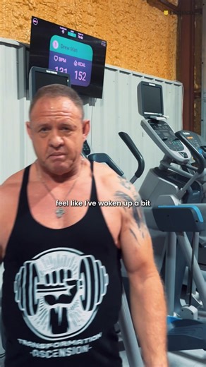 CAPTION: Comment “MACROS” for a training plan that keeps you safe and consistent 🦺I learned this the hard way so you don’t have to. One moment of not paying attention can cost you months of progress.I once dropped a dumbbell without looking, and as I set my hand on the ground, the weight hopped back up and landed directly on my pointer finger. The result? A shattered finger and surgical pins.Here is why gym safety is the ultimate "gain" insurance:The Injury Risk: A simple bounce can lead to bro