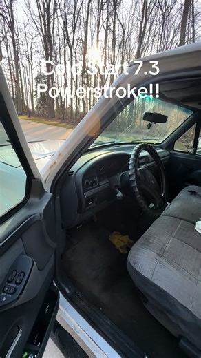 Cold Start 1992 F250: Challenges of Garage Life