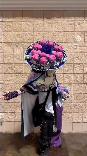 Serving looks at Metrocon, Florida’s largest anime convention!