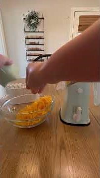 VEKAYA Rotary Cheese Grater, 5 in 1 Cheese Grater with Handle Review