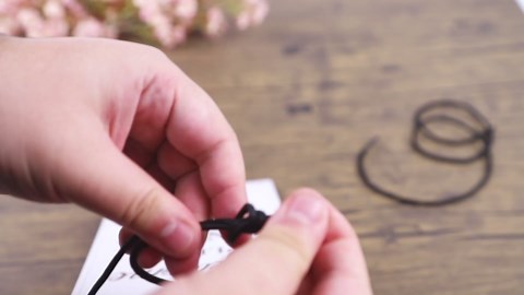 Do Not Disturb Door Hanger Sign - Welcom Please Do Not Disturb Sign for Office Reversible Double Sided In Session Door Signs for Office Business Meeting Clinic Home Treatment Plaque