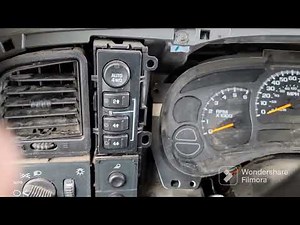 How To Replace a Dash Gauge Cluster - 2003 Chevy Avalanche