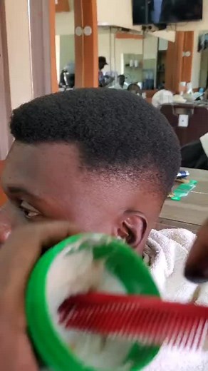 Transform Your Look with Stylish Men's Haircuts