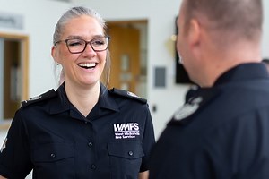 New uniform on parade! 🫡🚒 Today sees the launch of a fresh new look for West Midlands Fire Service. Firefighters across the service are now sporting a button-up shirt, featuring our newer logo on the chest and our historic crest on the sleeve. Area Commander Steve Ball, WMFS Head of Response, said: “Our new uniform and brand very much reflects who we are: a modern service; one team that’s proud to serve our communities." Read more: https://wmfs.link/4jvSZmE | West Midlands Fire Service