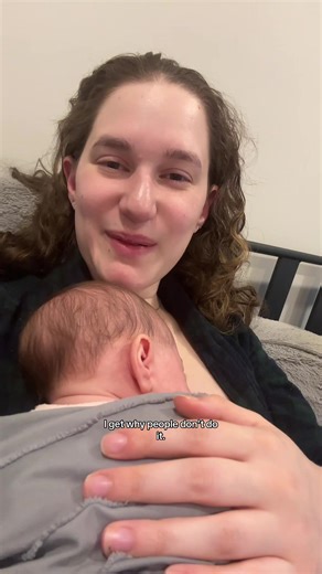 The pressure of breastfeeding is REAL #breastfeeding #newborntrenches #fourthtrimester #breastfeedingjourney #postpartum