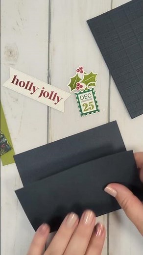 create an easy fun fold holiday card with the Jolly Holly stamps from Stampin' Up! #cardmaking