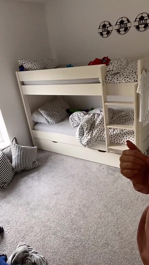 Bedroom Bunk Bed Cleaning Time-Lapse | Satisfying Video