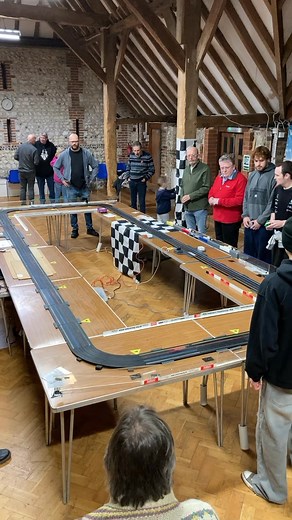 HO Nascar heats are underway at the Barn - 21 racers on the grid… | Worthing HO Racing