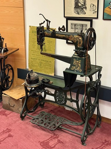 16K views · 242 reactions | Beautiful Sewing machine!! ❤️ #sewing #sewingmachine #style #trend #tailor ❤ | New Ujala Sewing Machine | Facebook