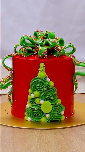 Beautiful Christmas Cake Design | A Gift Box Cake 🎂 #christmas #shortsfeed #cake #cakedecorating