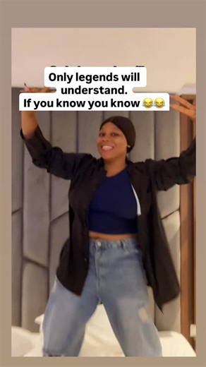 Splufik NG on Instagram: "If you understand, biko explain. 🤔 📹 TT/annykyrian"