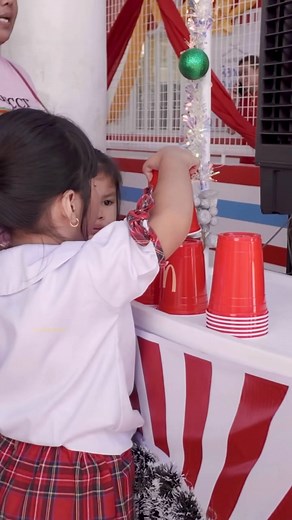 Every Happy Meal you buy can spark happiness for a child. 🎁✨ Last November 20, Bahay Bulilit centers nationwide lit up with happiness during the World Children’s Day celebrations, where kids enjoyed games, activities, and a heartwarming Christmas party filled with laughter. Starting December 5, kids can join the Buy 1, Give 1 Happy Meal program, sharing their extra toy with someone special. The holidays get even more special with McDonald’s festive offerings: the Honey Butter Chicken McDo (avai