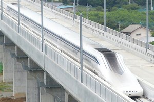 8 Kereta Tercepat di Dunia, Shinkansen Seri L0 Jepang Posisi Pertama - Internasional Katadata.co.id
