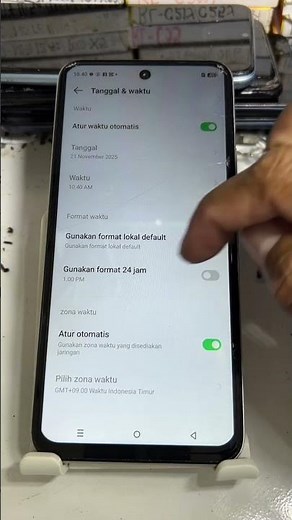 How to use the 24-hour format on the Infinix Smart 10