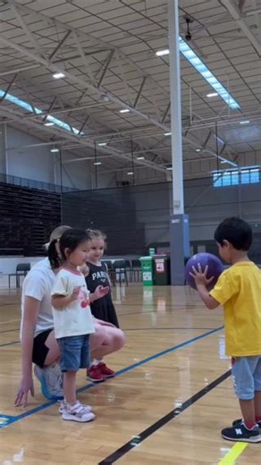 Our Little Nettys are already showing off some serious skills after just two sessions! 🎉 From boosting their confidence to mastering gross motor skills and hand-eye coordination, they're on fire! 🔥 There's still ONE WEEK left to join our FREE Little Nettys Come & Try session at Nissan Arena! 🏐 Sign up now on our website and let your little one join the fun! Join the fun 👉 https://ow.ly/rw5C50VlZqZ | Netball Queensland
