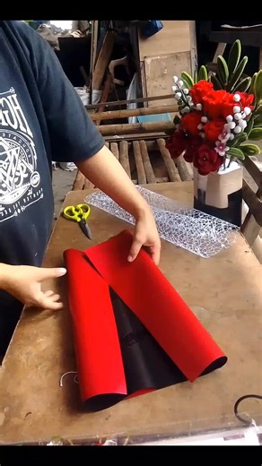 Creating Fuzzy Wire Flowers: A Fun DIY Project